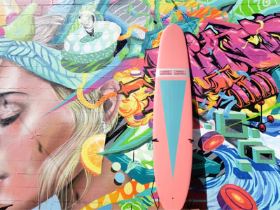 オーストラリアのNoosaにてAndrew Warhurst手がけるスタイルとディテールにこだわった伝統的なハイエンドサーフクラフトFine ...